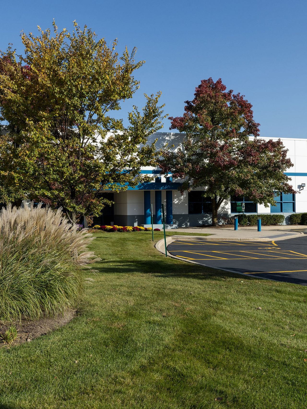 Contact E-T-A: Support and Inquiries | E-T-A