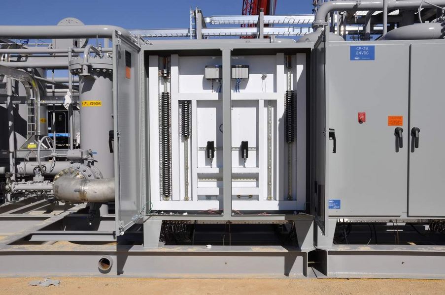 Class I Div. 2 Circuit Breakers for LNG Applications | E-T-A